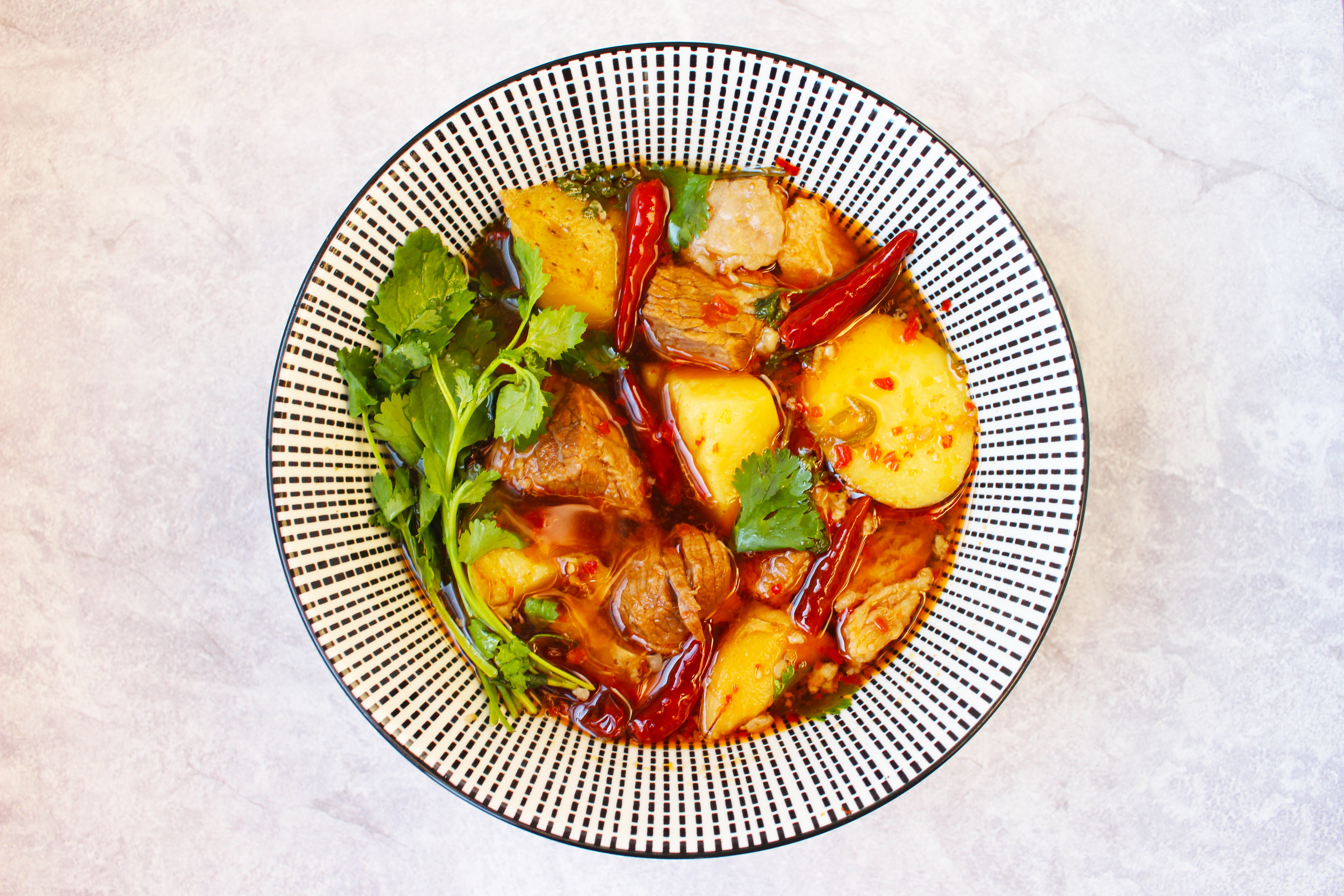 Braised Beef Stew with radish – CookingBomb