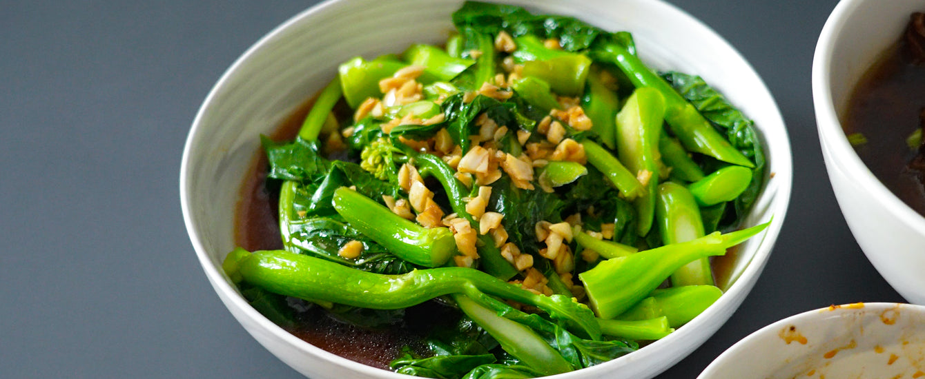 Chinese Broccoli (Gai Lan) in Dim Sum style-"Bai Zhuo Jie Lan"(Gai Lan ...
